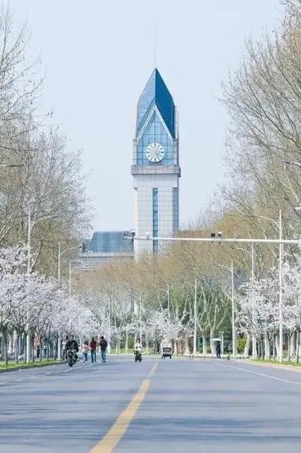 NUIST - Nanjing University of Information Science & Technology